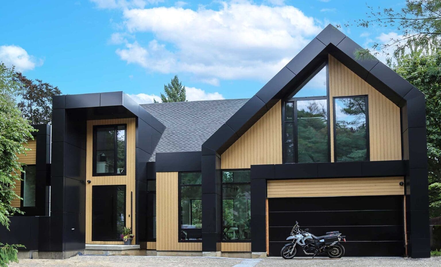 Aluminum Composite Panel Guide: Everything You Need To Know (2026)